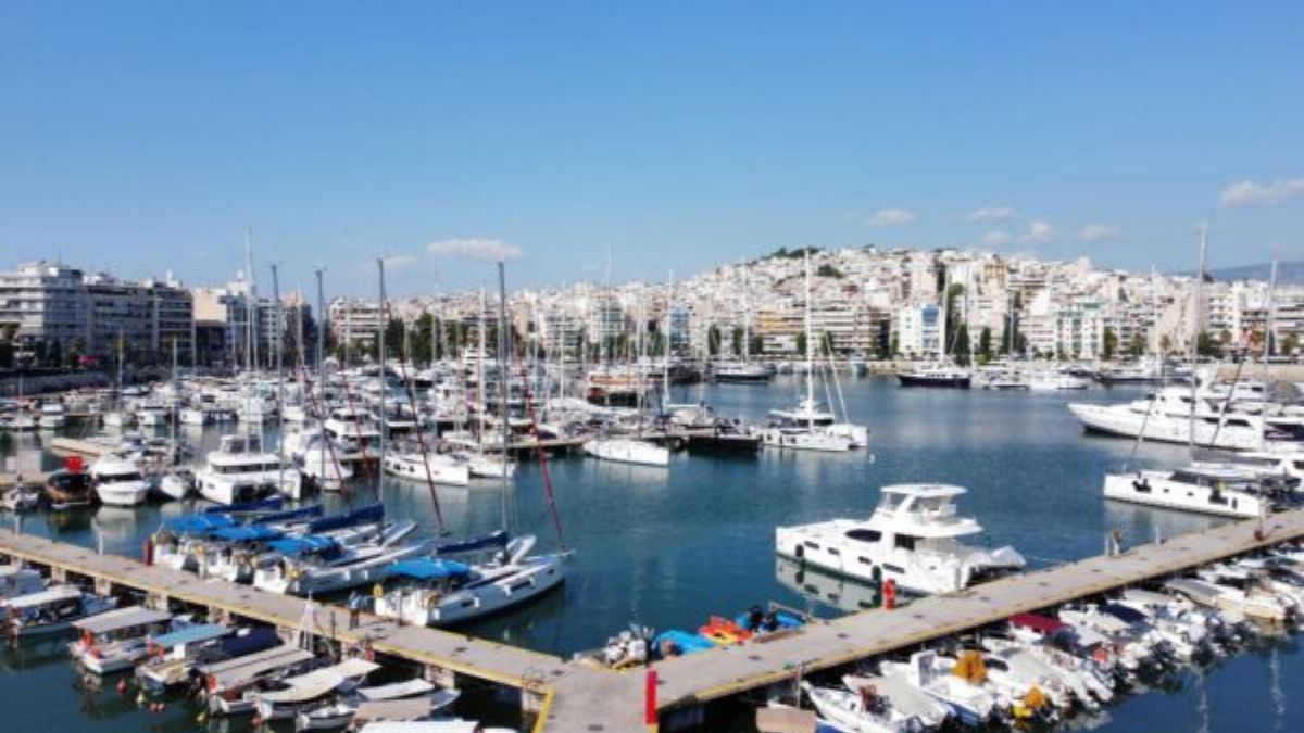 PIRAEUS - Santikos Collection